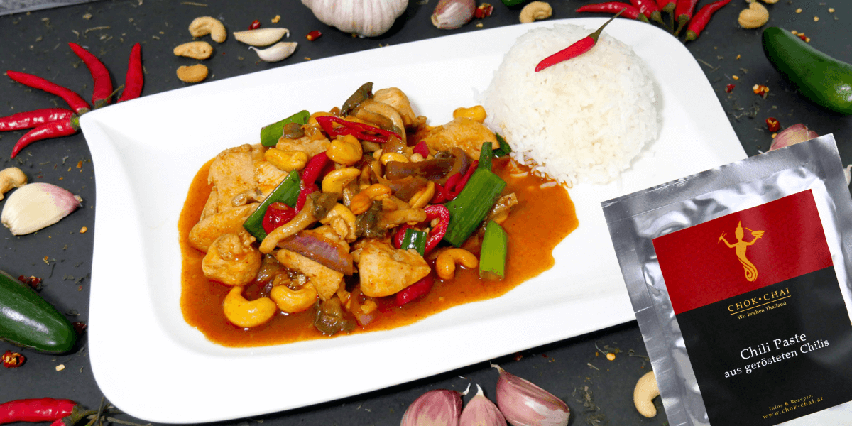 Cashew Chicken – Chok Chai